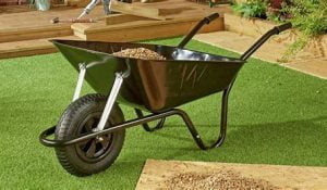 What Wheelbarrow Size Do you Need? [Wheelbarrow Sizing Guide ...