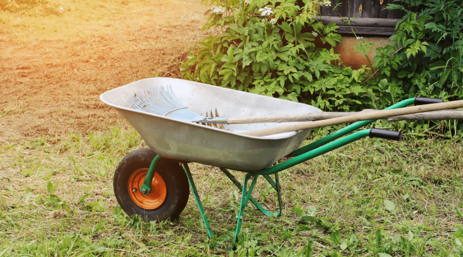 What Wheelbarrow Size Do you Need? [Wheelbarrow Sizing Guide ...