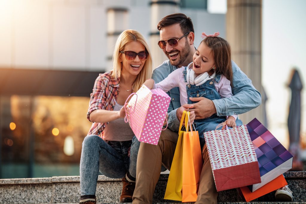 5 Tips For Shopping On A Budget - Organize With Sandy