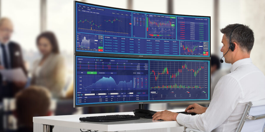 Maximizing Trading Performance: How Triple Monitors Can Improve ...
